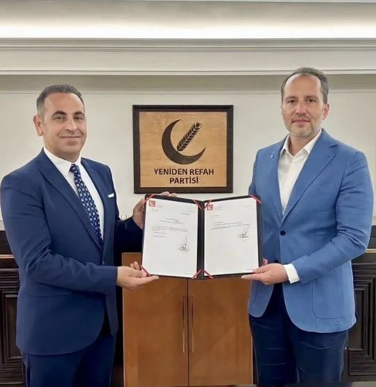 Yeniden Refah Partisi'nde İstifa Depremi - Sivas Haberleri Yeniden Refah Partisi'nde İstifa Depremi - Sivas Haberleri
